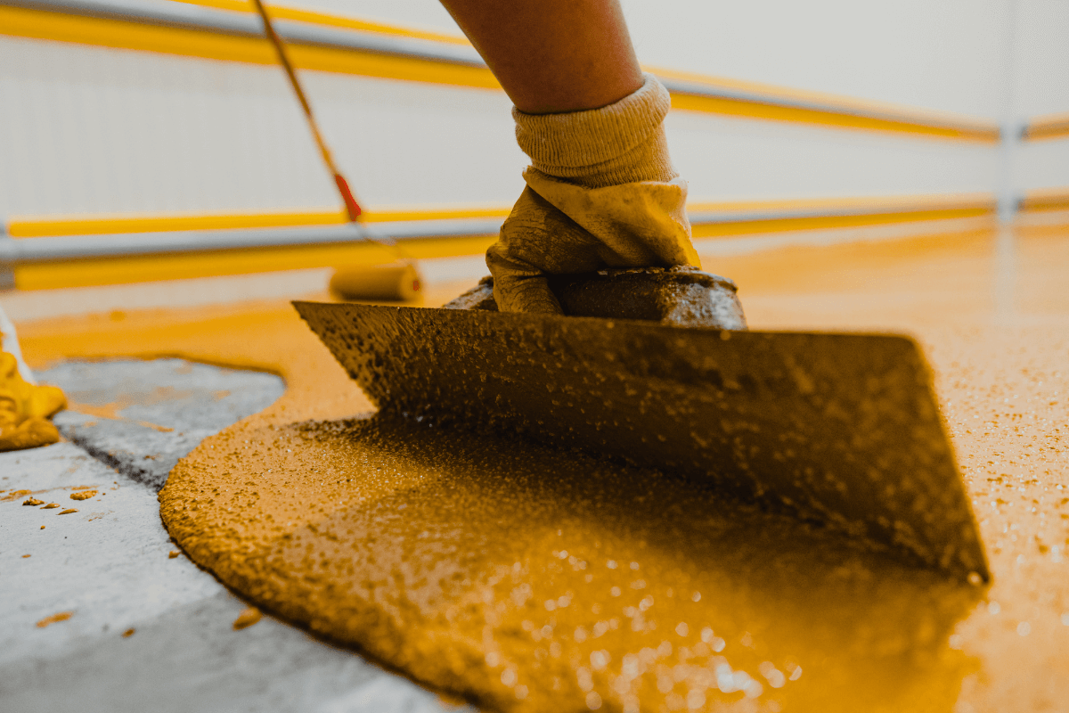 Como pintar banheiro com tinta epóxi: o que você precisa saber